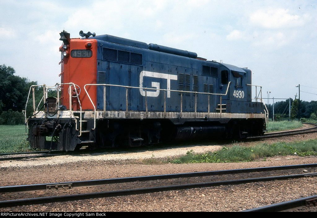 GTW 4930 in Kilgor Yard